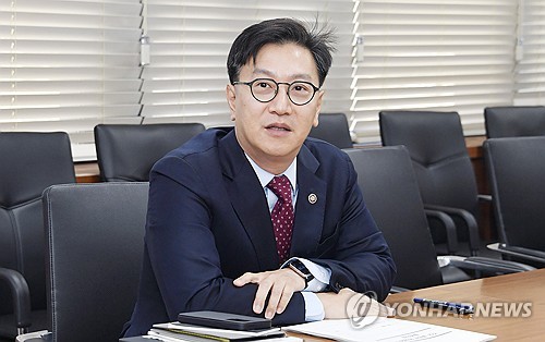 Vice Finance Minister Holds Video Conference with Financial Attachés ...