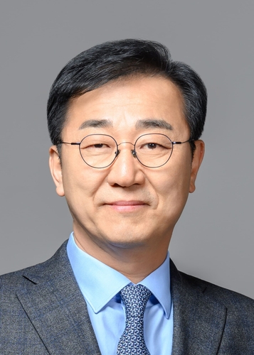 Kim Yun-deok, Minister of Land, Infrastructure and Transport Nominee ...