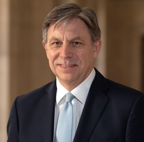 BOE 'Dove' Taylor Warns Policy Is Overly Restrictive—Highlights Risk of ...