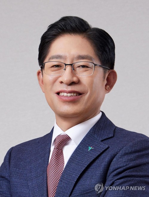 Only One CEO Replaced Among Seven at Hana Financial Group—Kang Sung ...